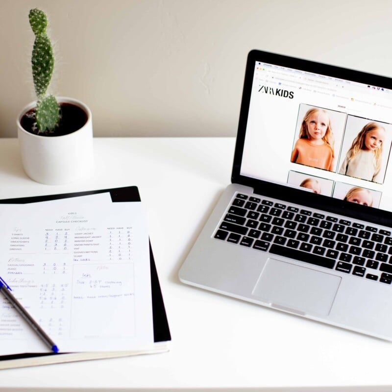 The Ultimate Minimalist Wardrobe Checklist for Women (2025)